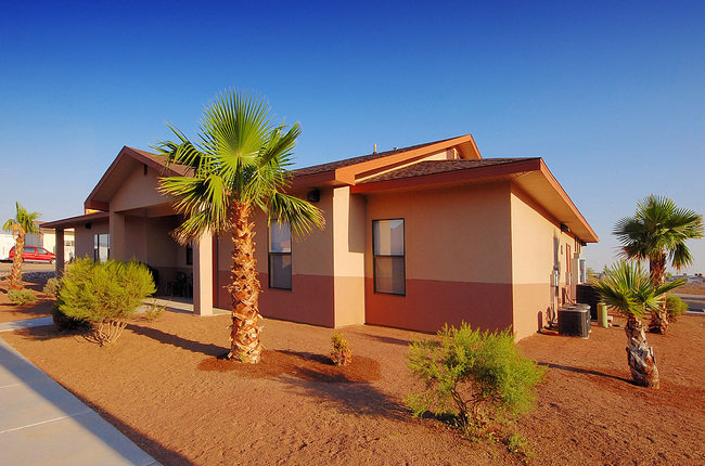 Desert Palms Apartments - JL Gray Company