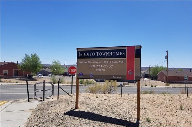 Jeddito Townhomes Apartments - JL Gray Company
