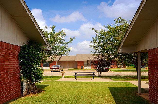 Antelope Ridge Senior Apartments - JL Gray Company